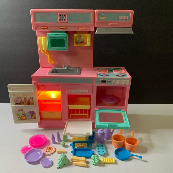 Vintage Barbie Kitchen Set